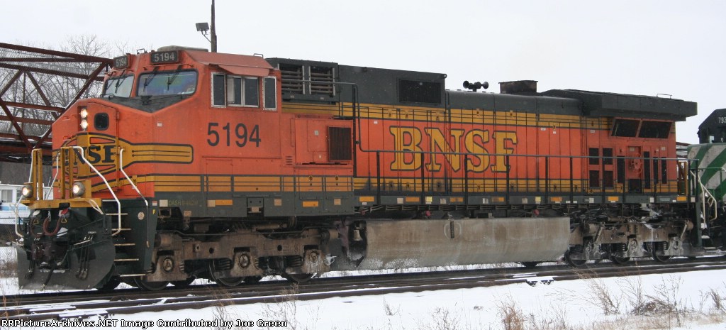BNSF 5194